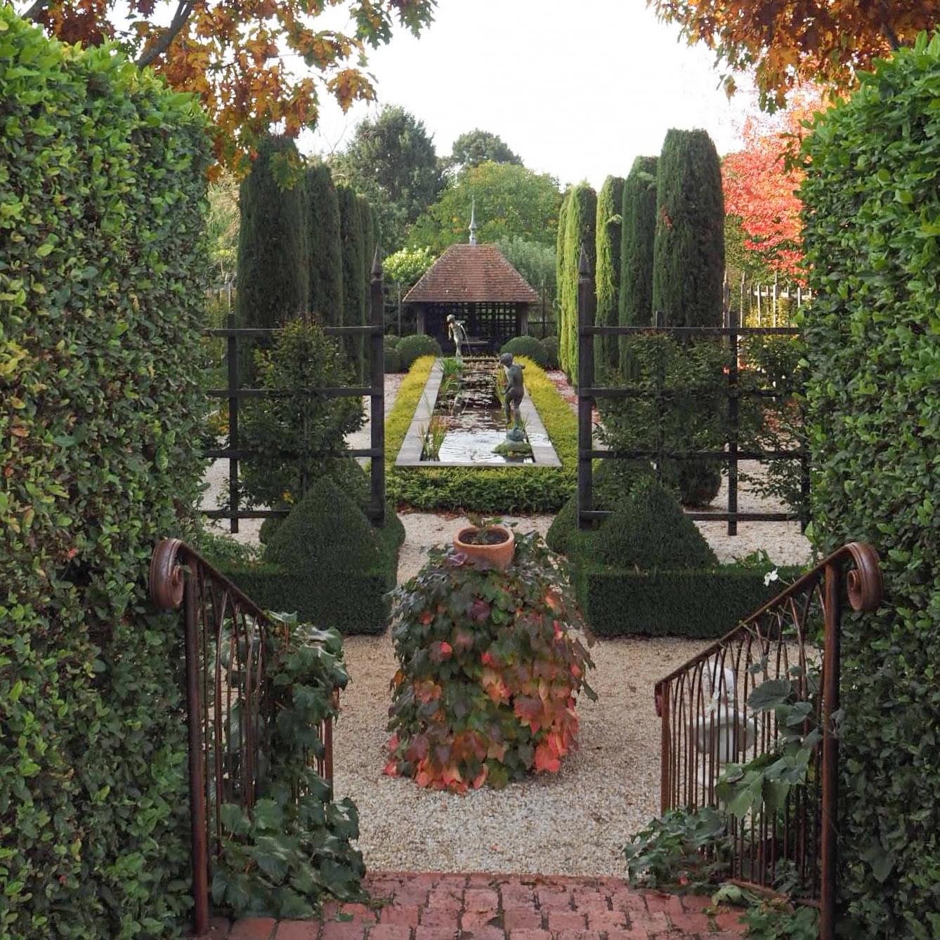 The Gardens of Musk Farm with Cathy Wagner